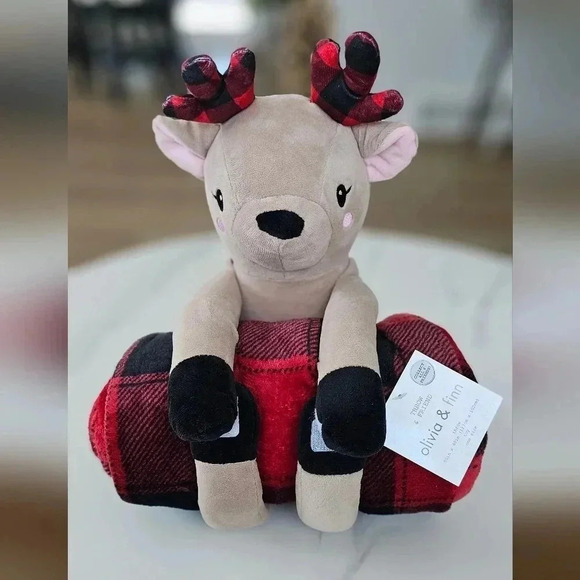 olivia & finn | Other | Holiday Reindeer Throw And Friend | Poshmark